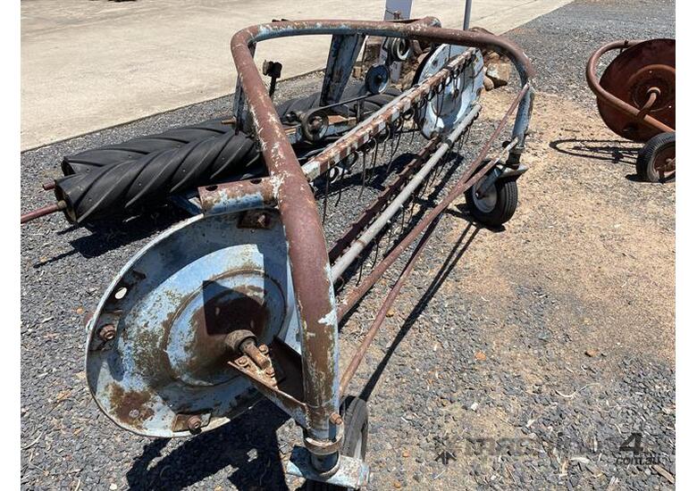Used Ford 503 Hay Rakes Tedders in , - Listed on Machines4u