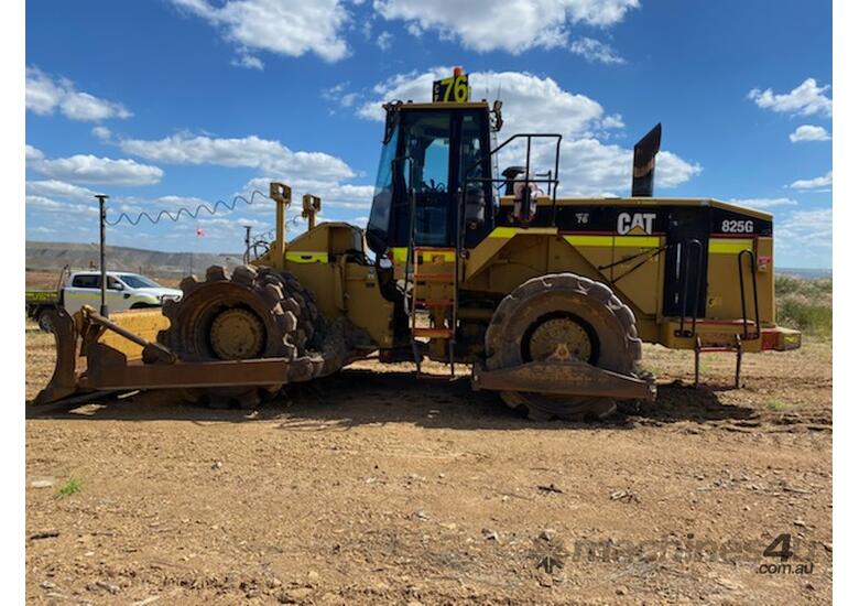 Used 2003 Caterpillar 825G II Landfill Compactors (1094934) - Listed on ...