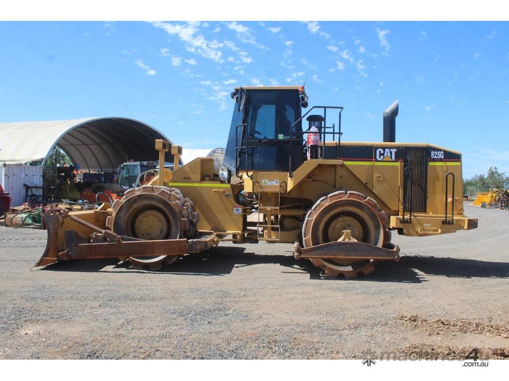 Used 2003 Caterpillar 825G Roller Compactors (1118434)