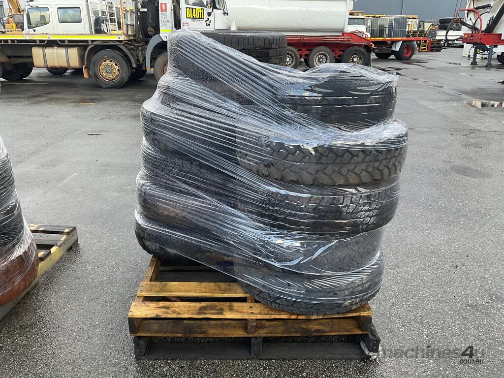 Used Pallet of Assorted Rims and Tyres (1119734)