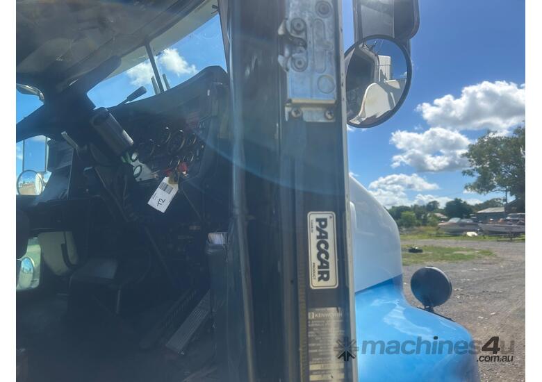 Buy Used 2010 Kenworth T408 Trucks (1197334) - Listed on Machines4u