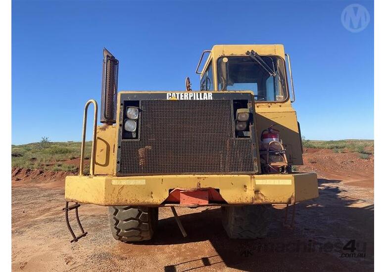Used Caterpillar 615C Scraper in , - Listed on Machines4u