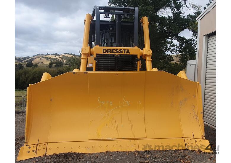 New 2021 dressta New 2021 Dressta TD25M Extra Crawler Dozer Dozer in ...