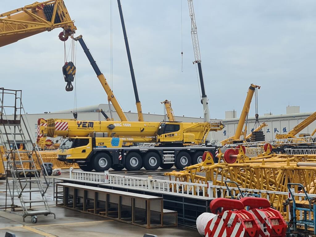 New 2023 xcmg XCA160 AU All Terrain Cranes in MADDINGTON, WA