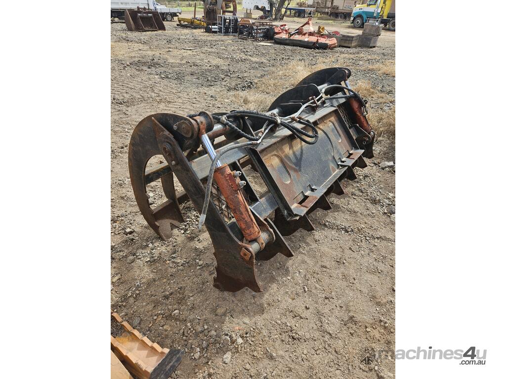 Used Not Specified Unknown Skid steer claw grab Side Loader Forklift ...