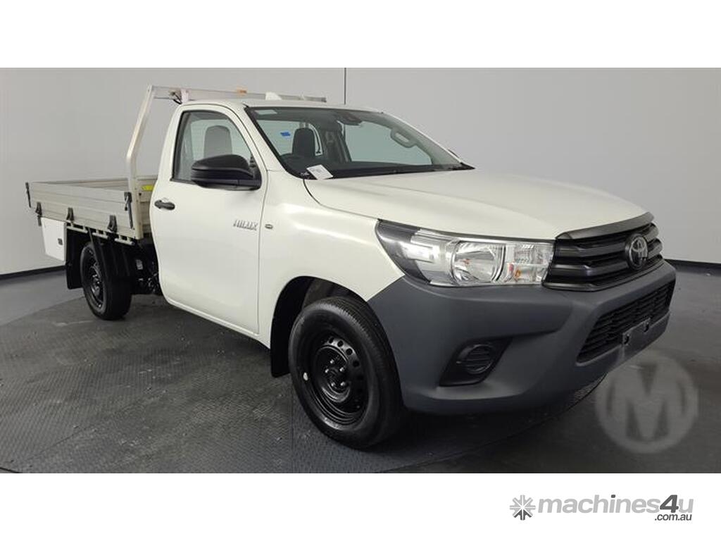 Buy Used Toyota Toyota Hilux GUN TGN 120-130 TGN121R Trucks in ...