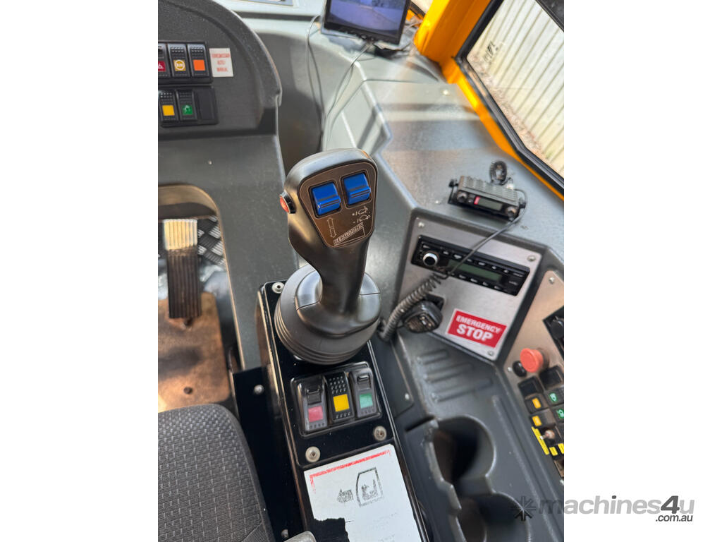 Used 2017 bergmann 3012 R PLUS Dump Trucks (1081135)