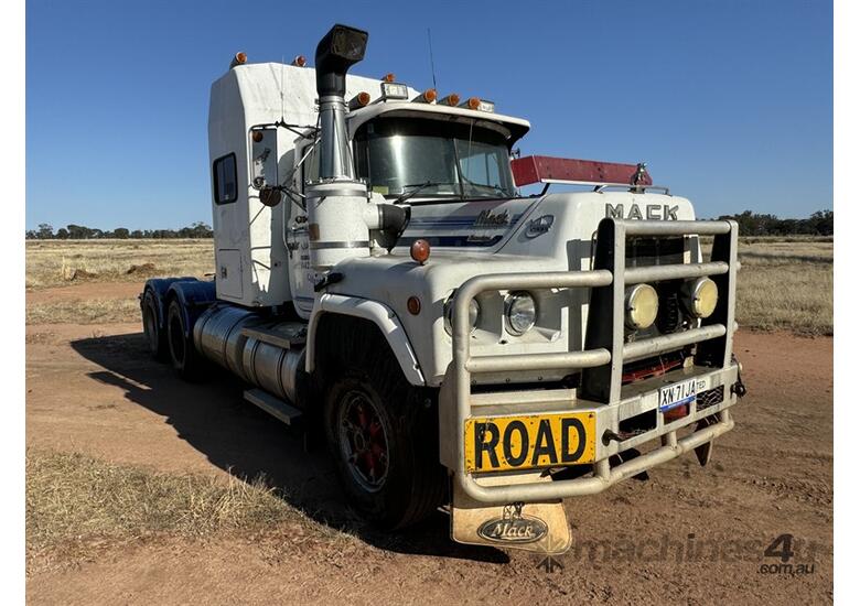 Buy Used 1991 Mack 1990 MACK R MODEL VALUELINER PRIME MOVER Trucks ...