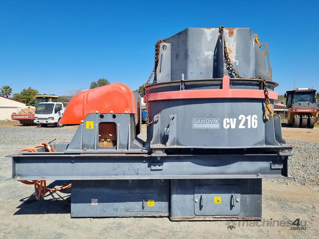 Used 2014 sandvik CV216 Crushing & Screening (1117935)
