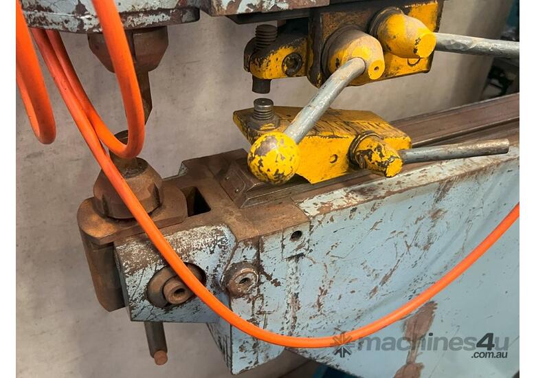 Used pullmax Pullmax P5 2 Nibbler Nibbler Shears (1124635) - Listed on ...