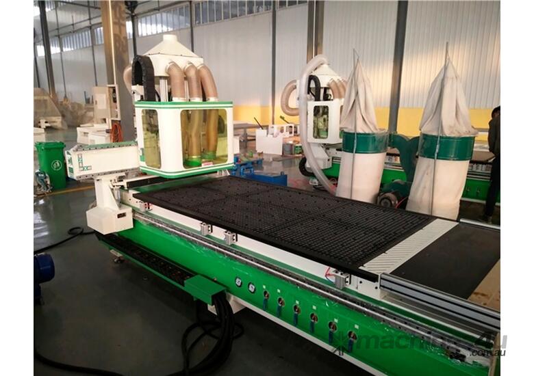 New 2018 alpha CNC router with unloading table twin 6KW spindles and ...