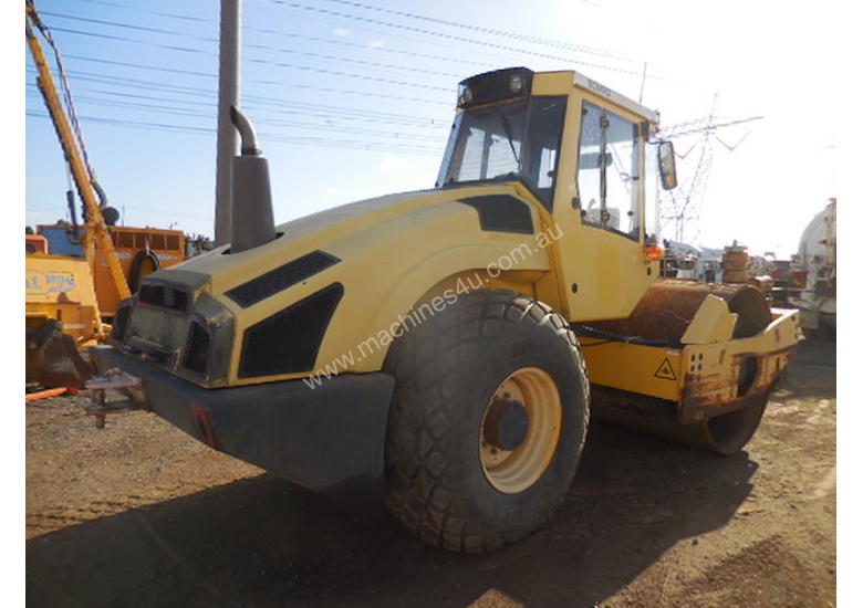 Used 2005 bomag BW211D-4 Roller Drum in , - Listed on Machines4u
