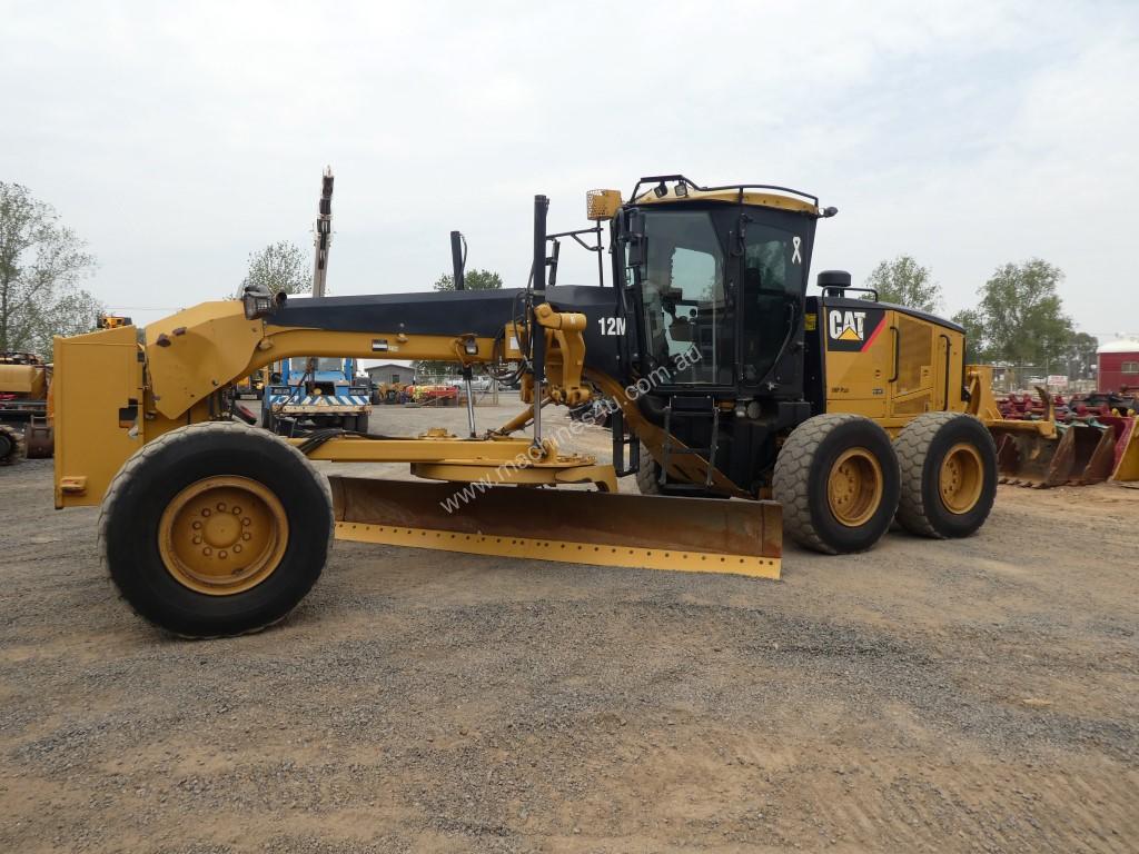 Used 2008 Caterpillar 12M Grader in , - Listed on Machines4u