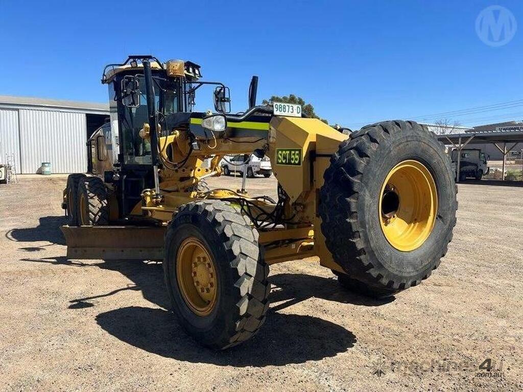 Used Caterpillar 12M Grader in , - Listed on Machines4u