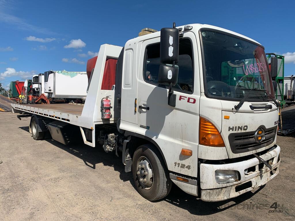 Buy Used 2018 Hino 2018 Hino FD500 1124 Tilt Tray Trucks (1125236 ...