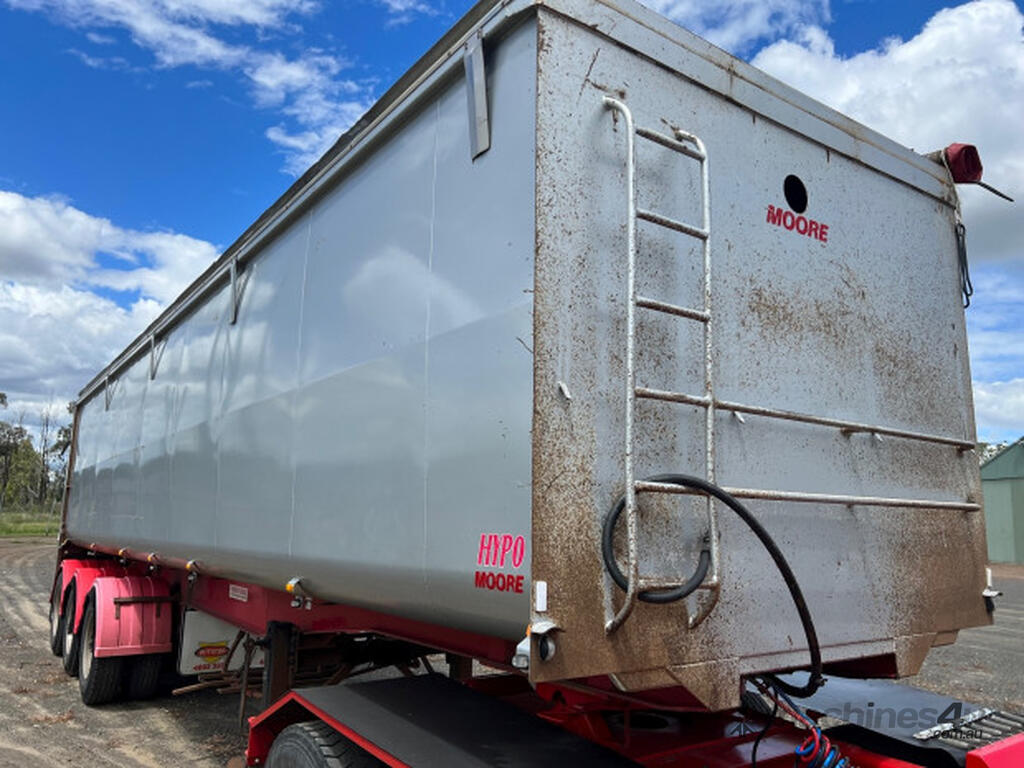 Buy Used 2007 moore Moore Semi Tipper Trailer Tipping Trailers (841136 ...