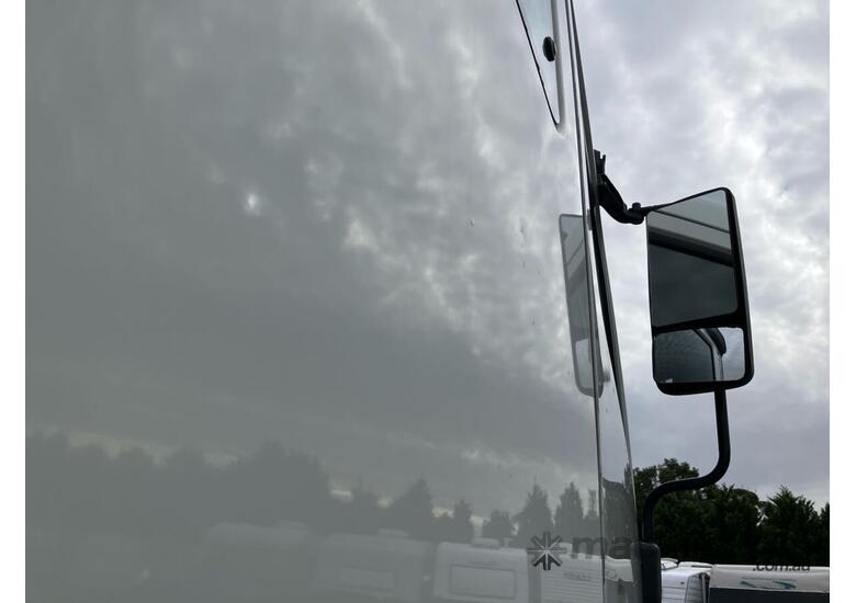 Buy Used 2018 mitsubishi fuso FV 500 Trucks (1114737) - Listed on ...