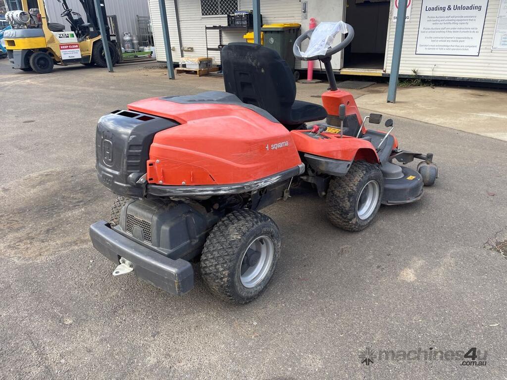 Used 2015 husqvarna 2015 Husqvarna R220T Ride On Mower Out Front ...