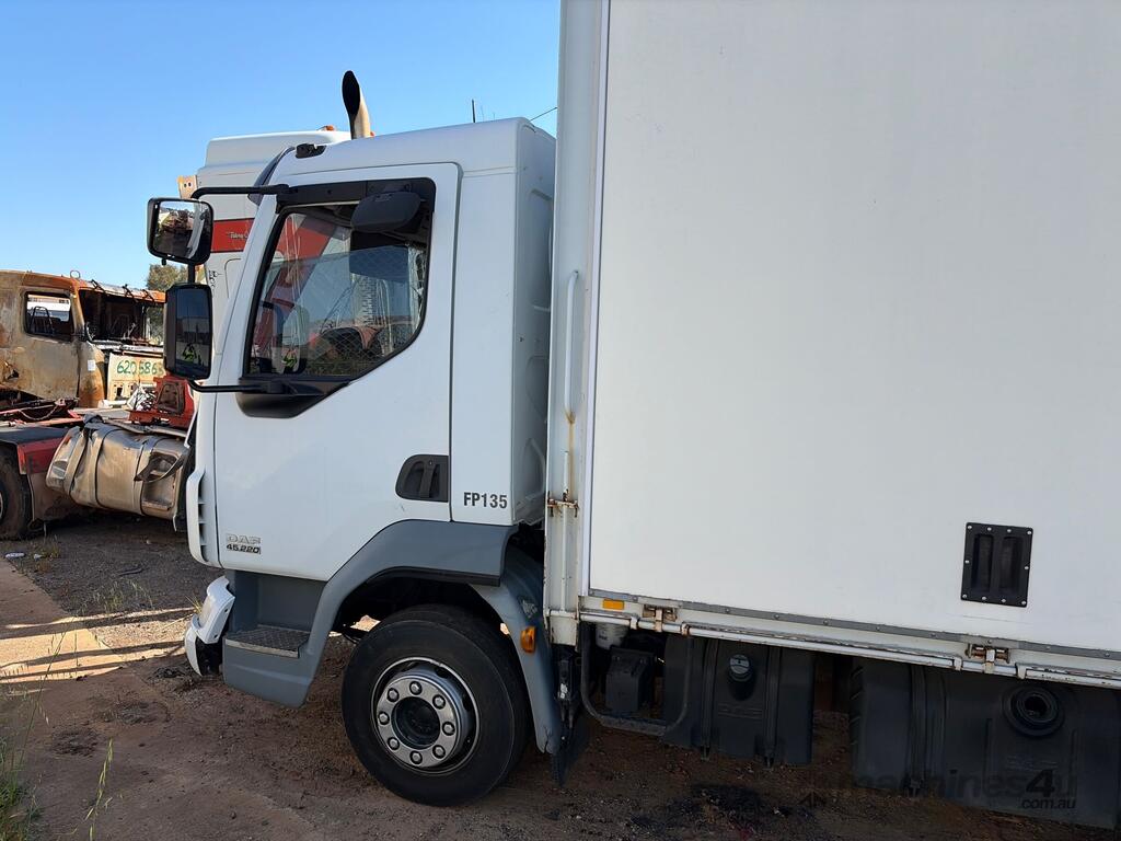 Buy Used 2012 daf LF 45 220 Trucks (1174537)