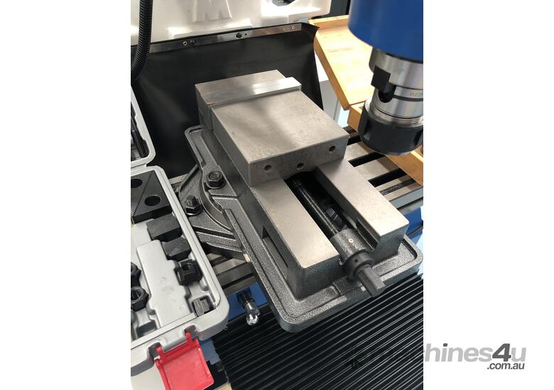 New puma PUMA X6323B TURRET MILLING MACHINE SINGLE PHASE DIGITAL ...