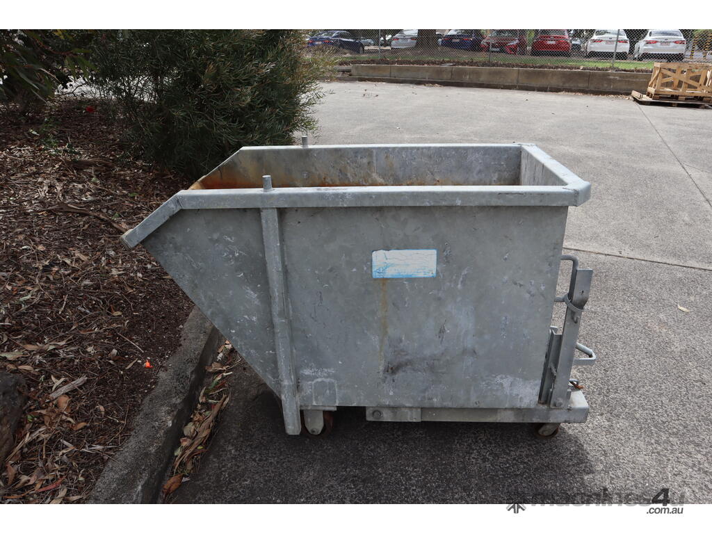 Used east west engineering Heavy Duty Tipping Bin 0 50m3 - East West ...