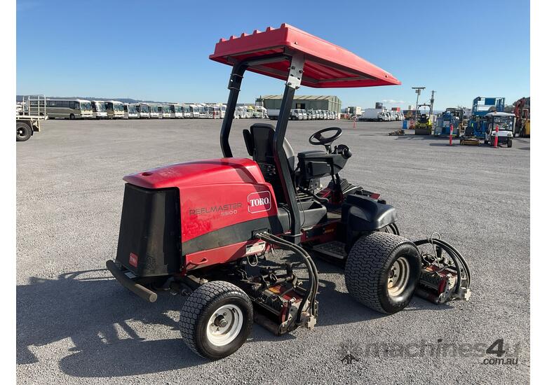 Used toro Toro Reelmaster 5510D Ride On Reel (1117438) - Listed on ...