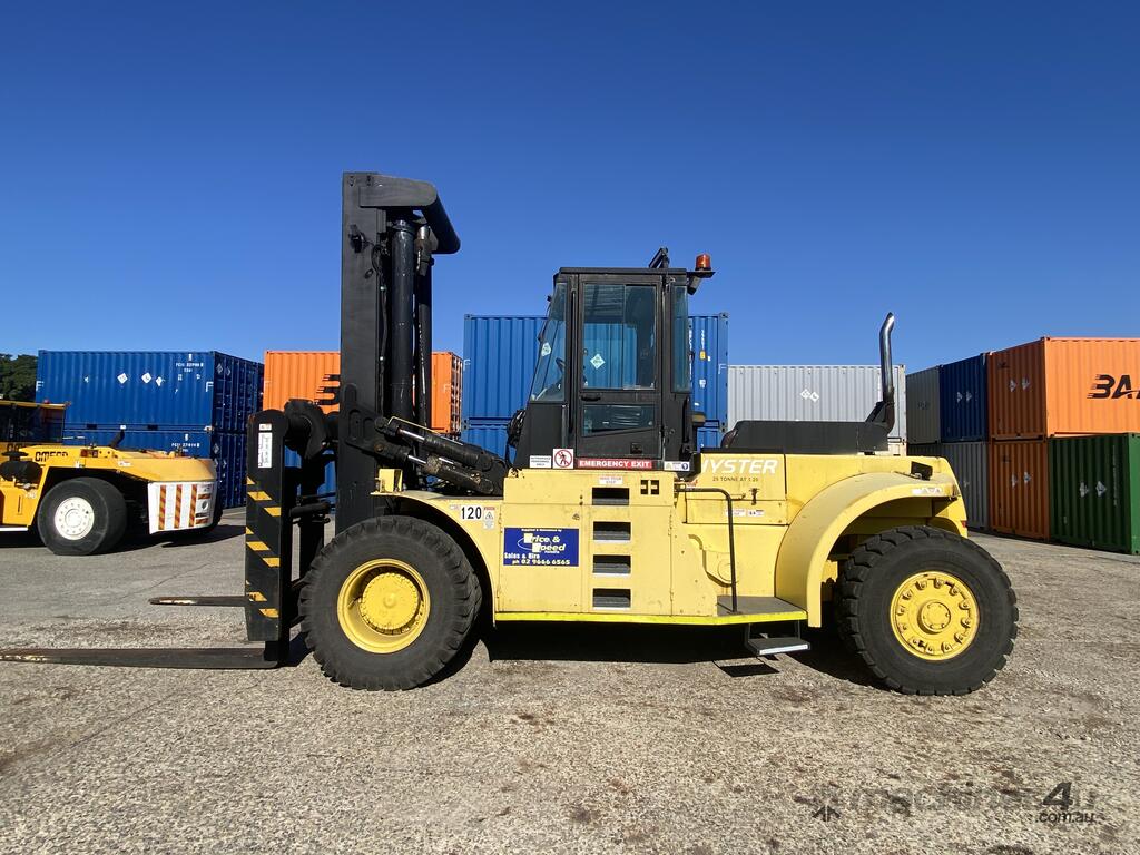 Hire hyster H25 00F Container handling in BANKSMEADOW, NSW