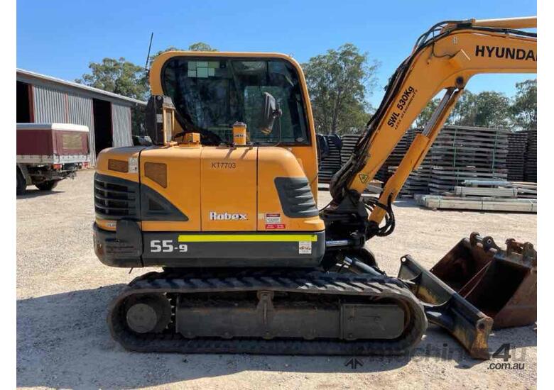 Used 2016 hyundai R55-9 Excavator (1073939) - Listed on Machines4u