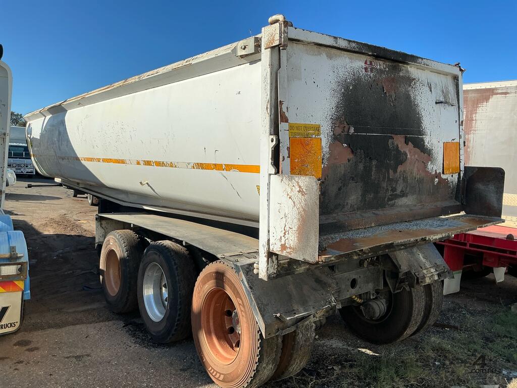 Buy Used 2018 howard porter HP TRI 470 Trailers (1122839) - Listed on ...