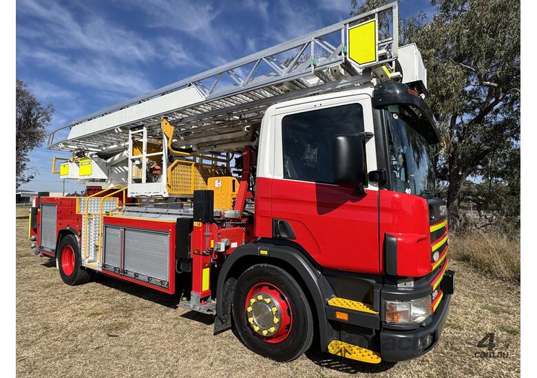 Buy Used 2005 scania Scania P94D-300 4x2 EWP Ladder Truck Ex NSW Fire ...