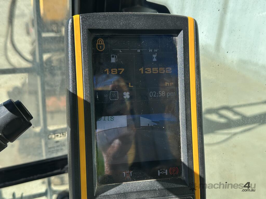 Used jcb 2018 JCB JS20MH Wheeled Excavator With Grab Attachment ...