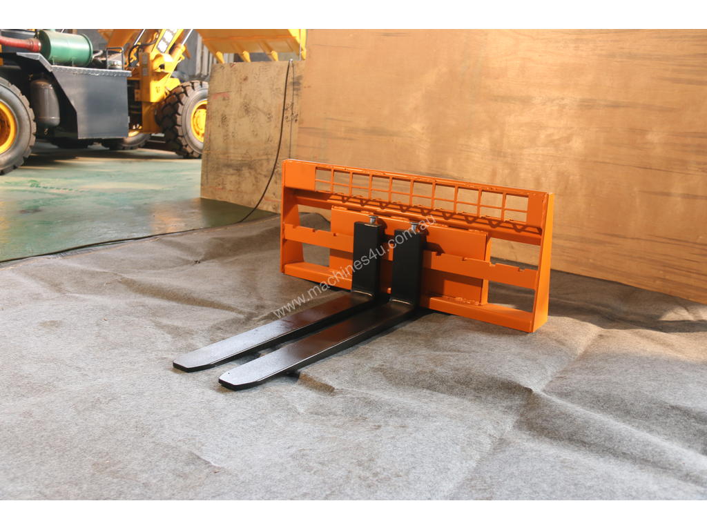 New 2012 OzDiggers Pallet forks for mini loader suitable for - Oz ...