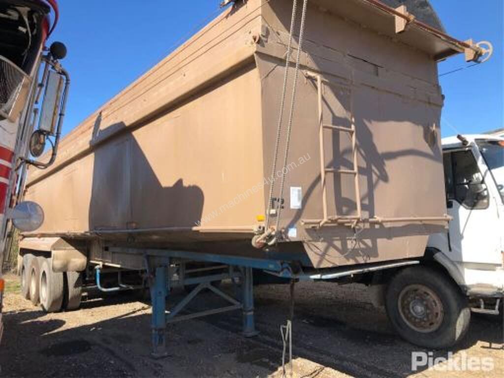 Buy Used borcat Borcat Trucks in , - Listed on Machines4u