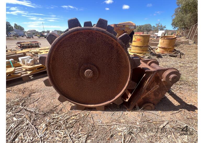 Used Excavator Compaction Wheel Excavator Compaction Wheel in ...