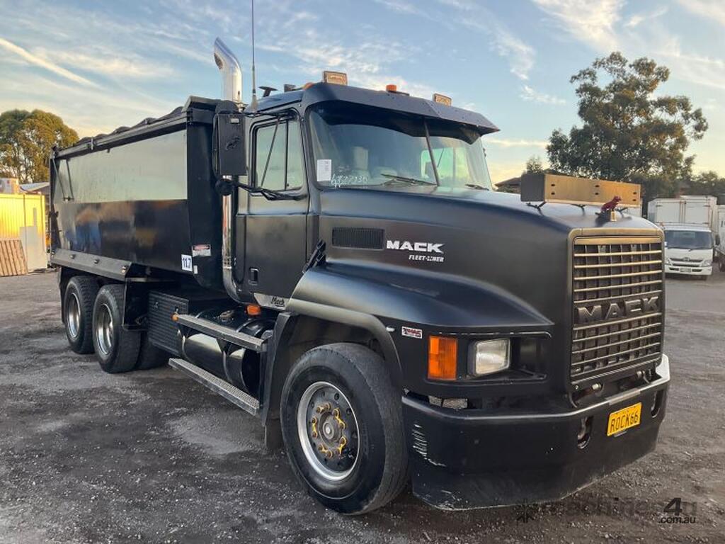 Buy Used 1998 Mack CH FLEETLINER Mini Loader in MILPERRA, NSW