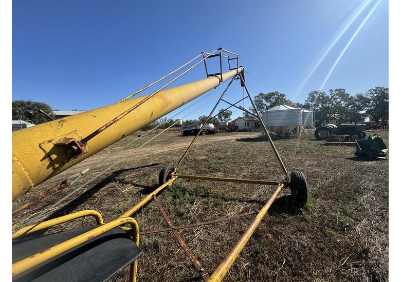 Used GRAIN AUGER Grain Augers (1049404) - Listed on Machines4u