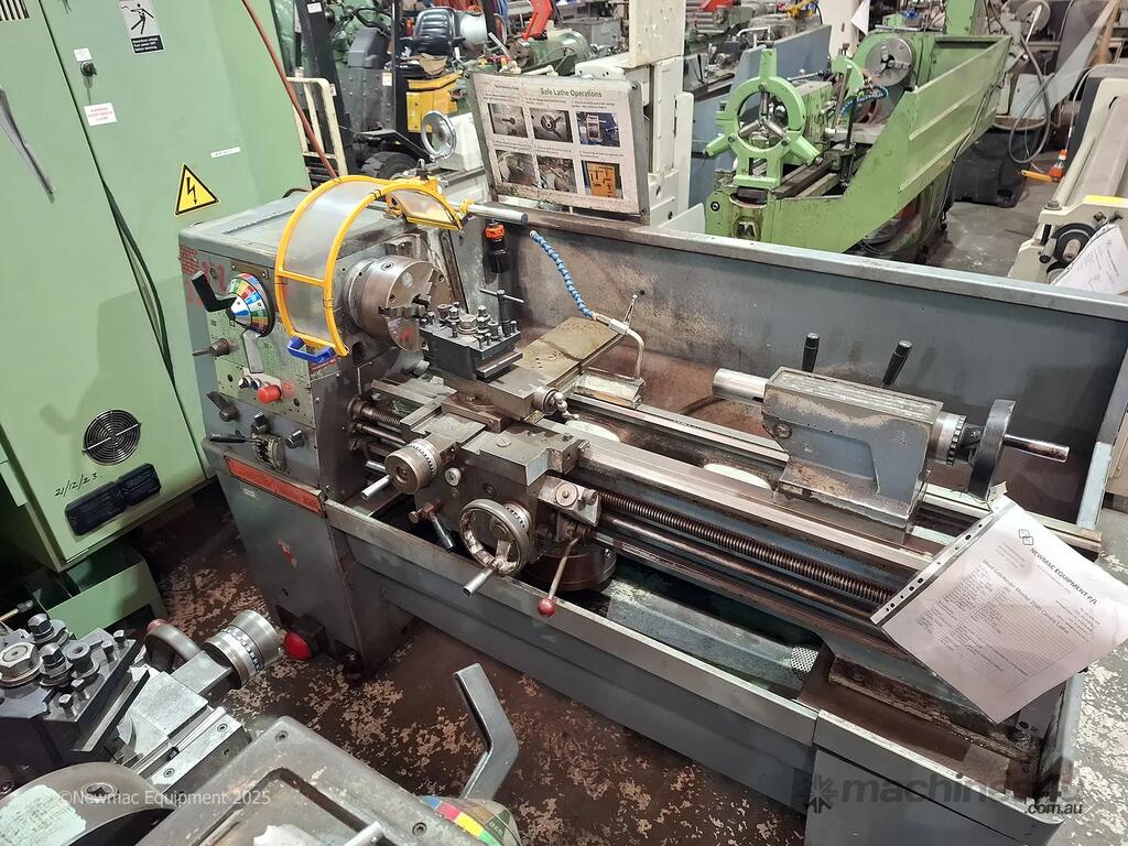 Used colchester MASTER 2500 Engine Lathe (1069004) - Listed on Machines4u