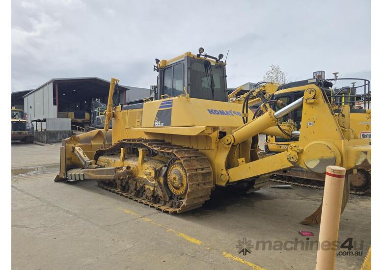 Used 2011 komatsu D155AX-6 Dozer (1142104) - Listed on Machines4u