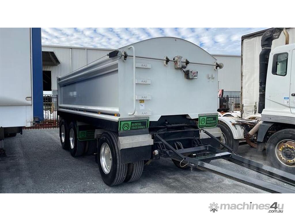 Buy Used AAD AAD dog Trailers (1145904) - Listed on Machines4u