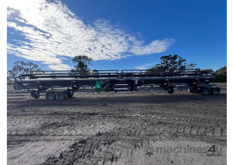 Used 2020 midwest 2020 Midwest 60ft Draper Front 4 axle Midwest Trailer ...