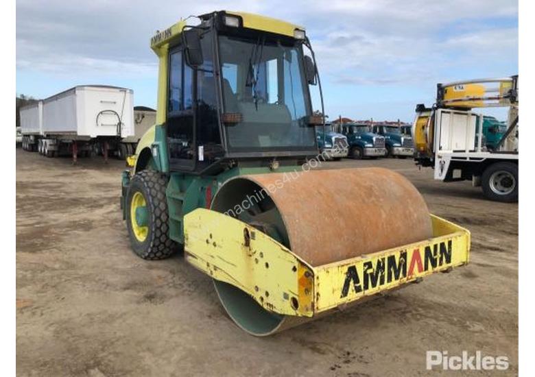 Buy Used ammann ASC70 Box Trailer in , - Listed on Machines4u