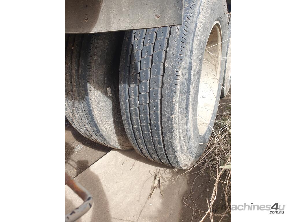 Buy Used 1987 hockney 1987 Hockney Triaxle Dry Goods Tanker Tanker ...