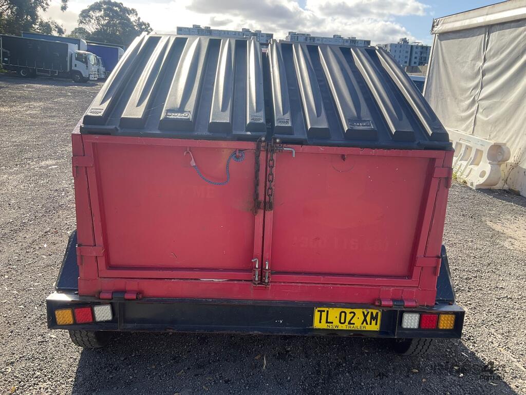 Buy Used 2023 SWT 2023 SWT Skip Bin Trailer Tipping Trailers (1138740 ...
