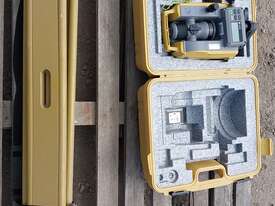 Used Topcon DT300 (1204240)