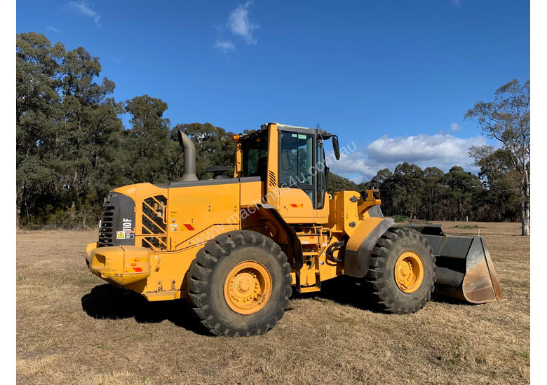 Used Volvo L110F Wheel Loader in , - Listed on Machines4u