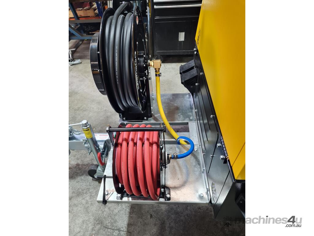 New 2023 compair C50-180cfm Towable Portable Compressor in BENDIGO, VIC