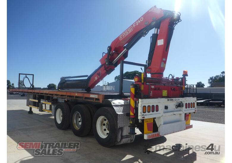 Buy Used 2004 krueger Krueger 40FT Flat Top with Fassi Hydraulic Crane ...