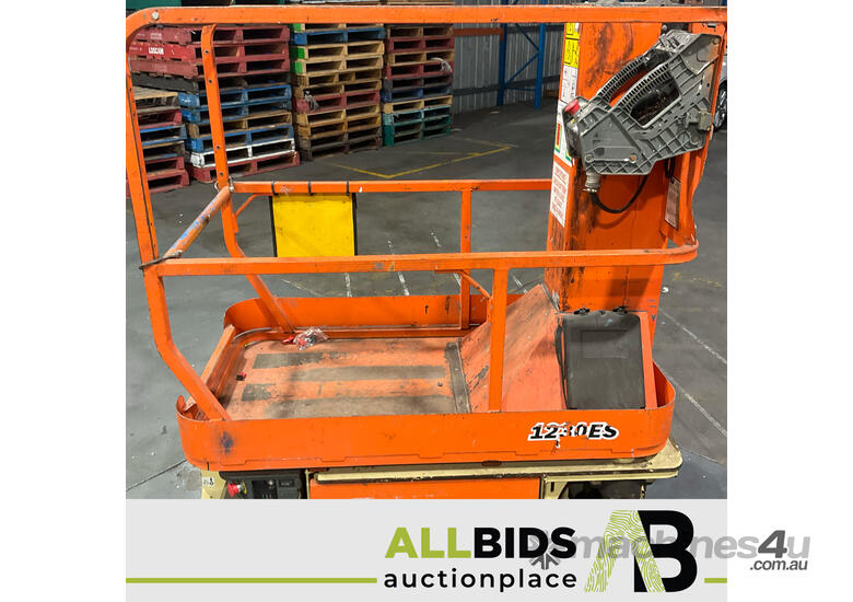 Used 2013 jlg 1230es Scissor Lift in , - Listed on Machines4u