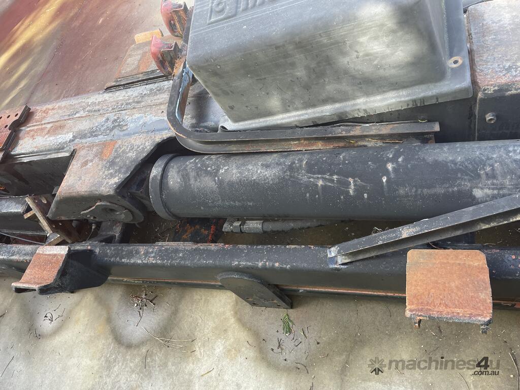 Used 2002 Wastech Multi Lift Hooklift Frame For Sale Mobile Lifters in ...