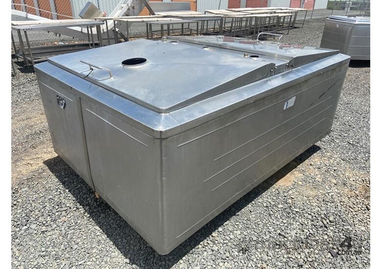 Used Tank Jacketed Complete with Pump 2 2m long x 1 5m wide x 1m deep ...